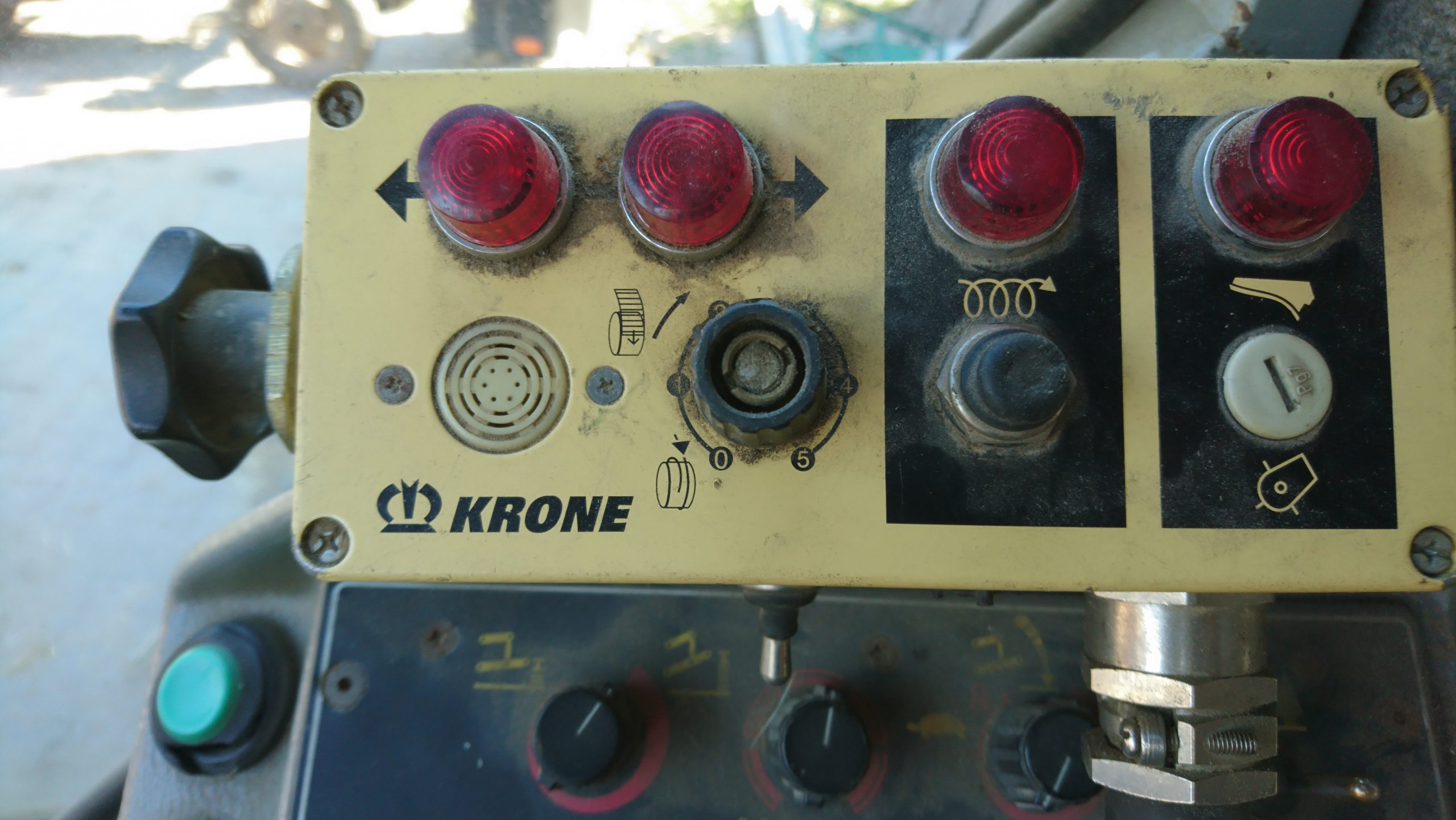 Sterownik RP 1250 - Prasy rolujące KRONE - Agrofoto.pl Forum Rolnicze i ...